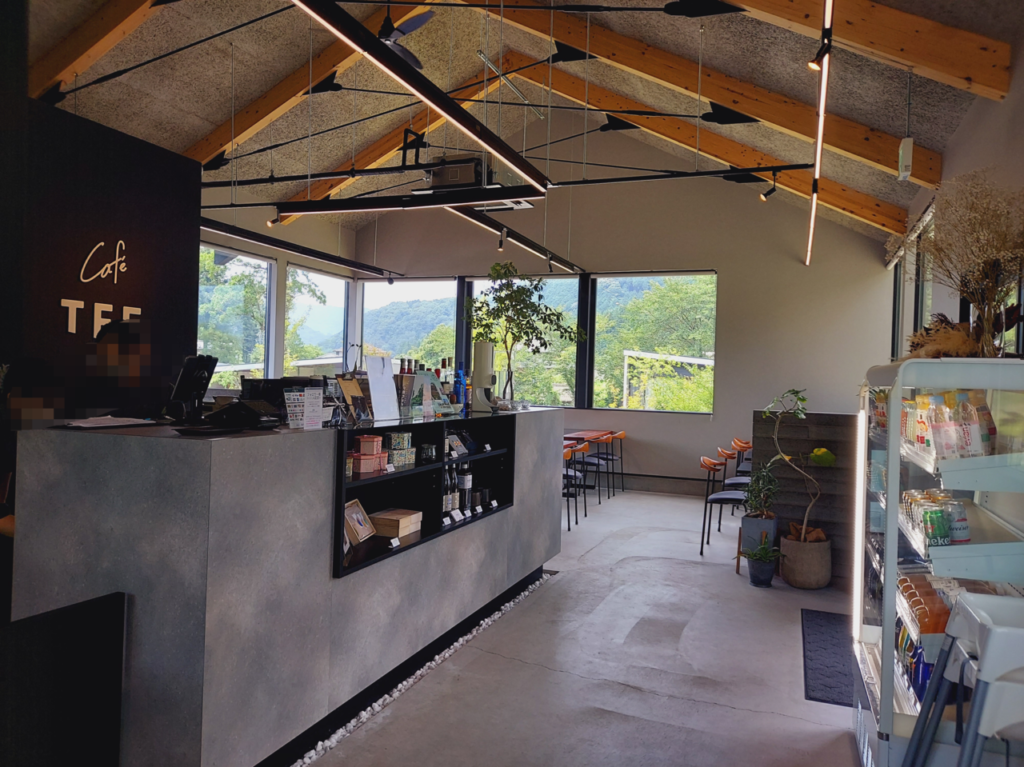 【揖斐川町】緑に囲まれた場所にある「Cafe TEF」で大人の贅沢モーニング | 号外NET 大垣市（西濃地域）